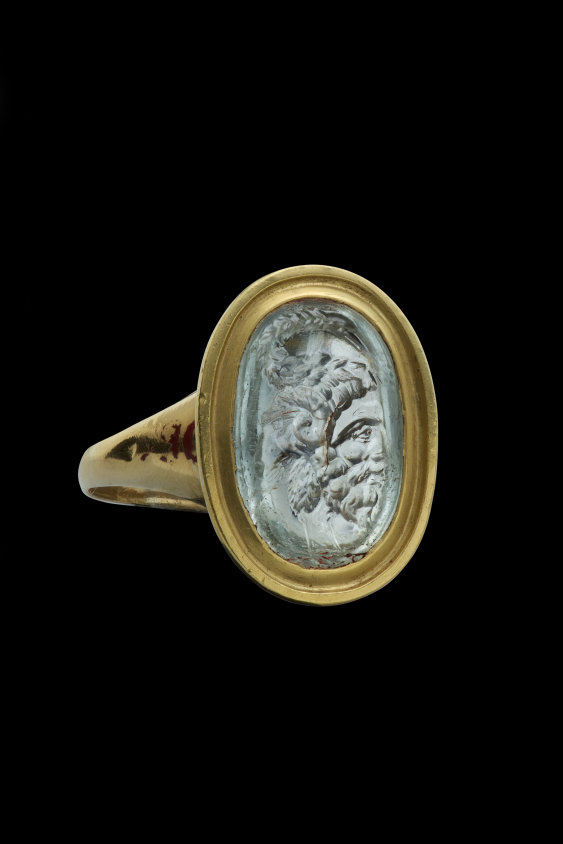 A ROMAN BERYL RINGSTONE WITH A GRYLLUS