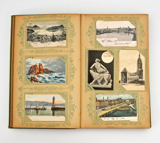 Postkartenalbum mit ca 394 Ansichtskarten,