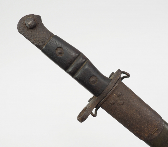 USA: Bajonett Modell 1913, Enfield P13 in JEWELL-Scheide.