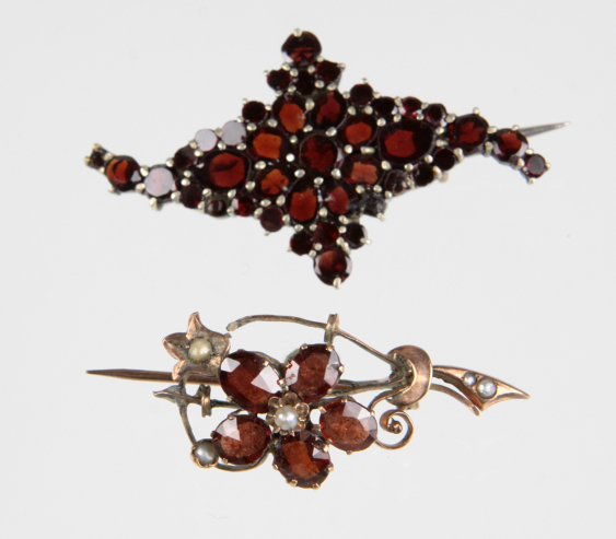 2 antike Granat Broschen um 1920