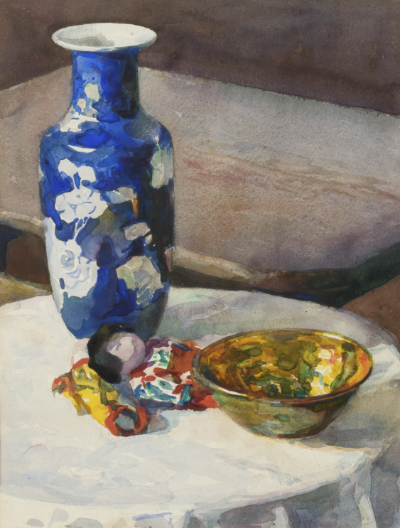 Stillleben mit Vase und Puppe