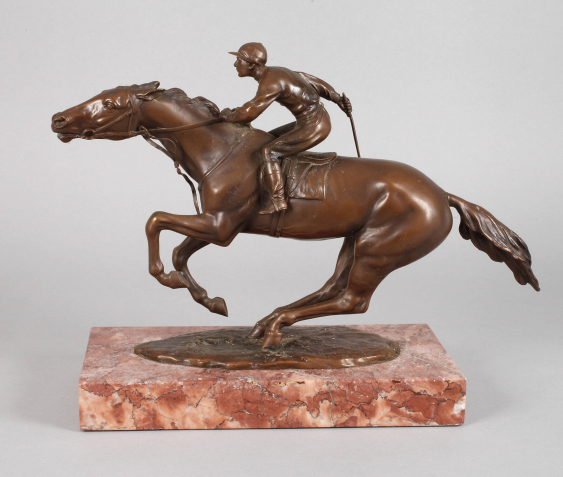 Richard Thuss, Galopprennpferd mit Jockey