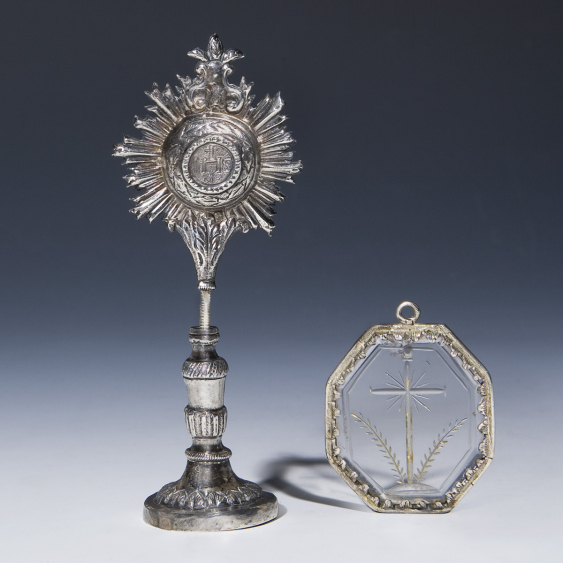Miniatur-Monstranz und Kreuzanhänger — Katalog 102-1 | Frühjahrsauktion ...