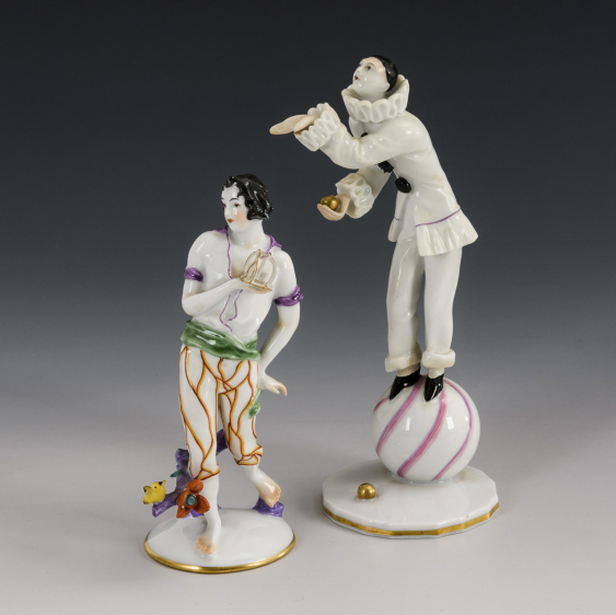 2 Art-déco-Figuren. Augarten.