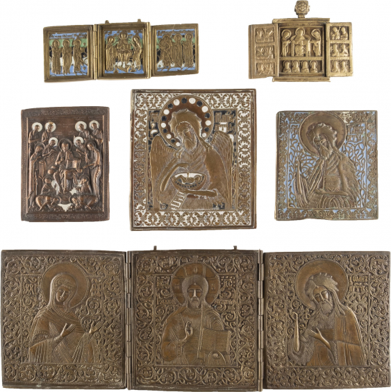 DREI TRIPTYCHA UND DREI BRONZEIKONEN MIT CHRITUS-DARSTELLUNGEN UND DEESIS