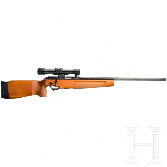 Scharfschützengewehr SSG 82 der Staatssicherheit ("Stasi") der DDR