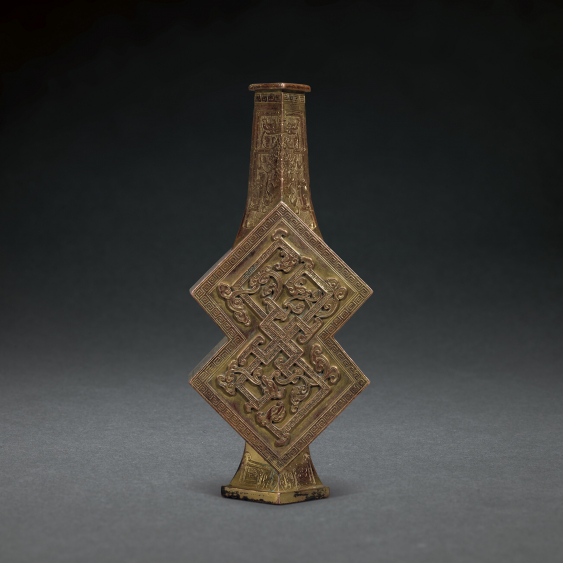 A RARE GILT-COPPER DOUBLE-LOZENGE SHAPED VASE